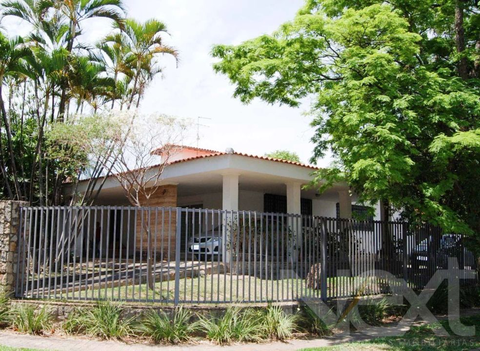 Casa Comercial com 1 quarto e com piscina, 490 m² em Nova Campinas ...