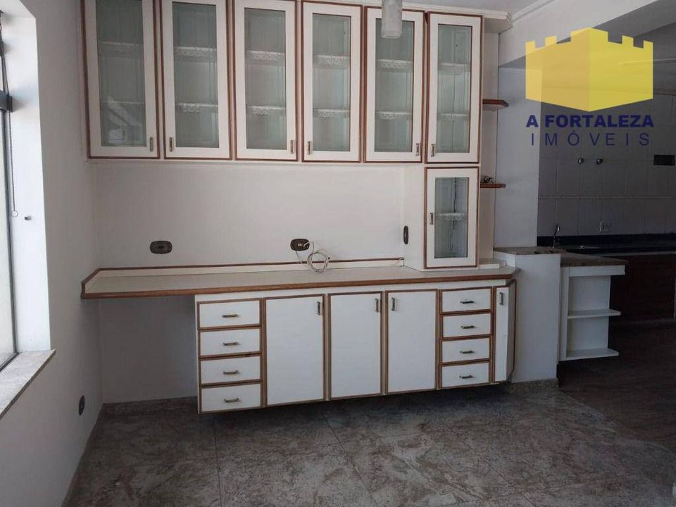 Casa com 3 quartos e com piscina, 600 m² em Vila Medon, Americana - ZAP ...