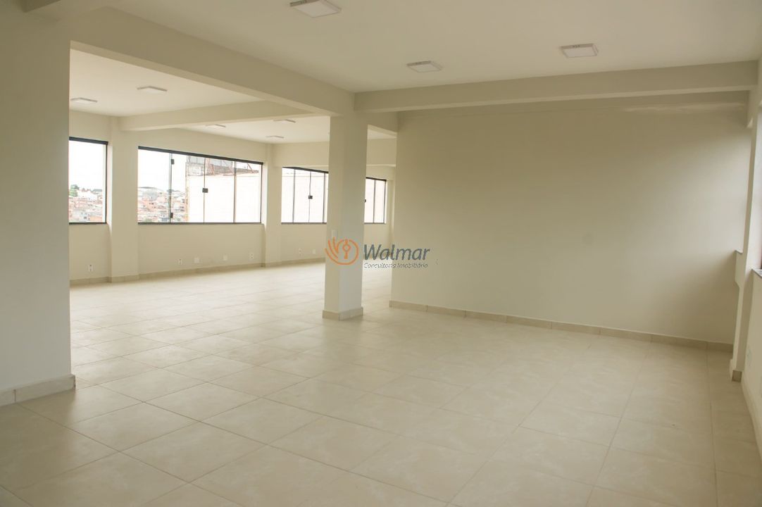 Galpão / Depósito / Armazém com mezanino, 2399 m² em Jardim do Lago ...