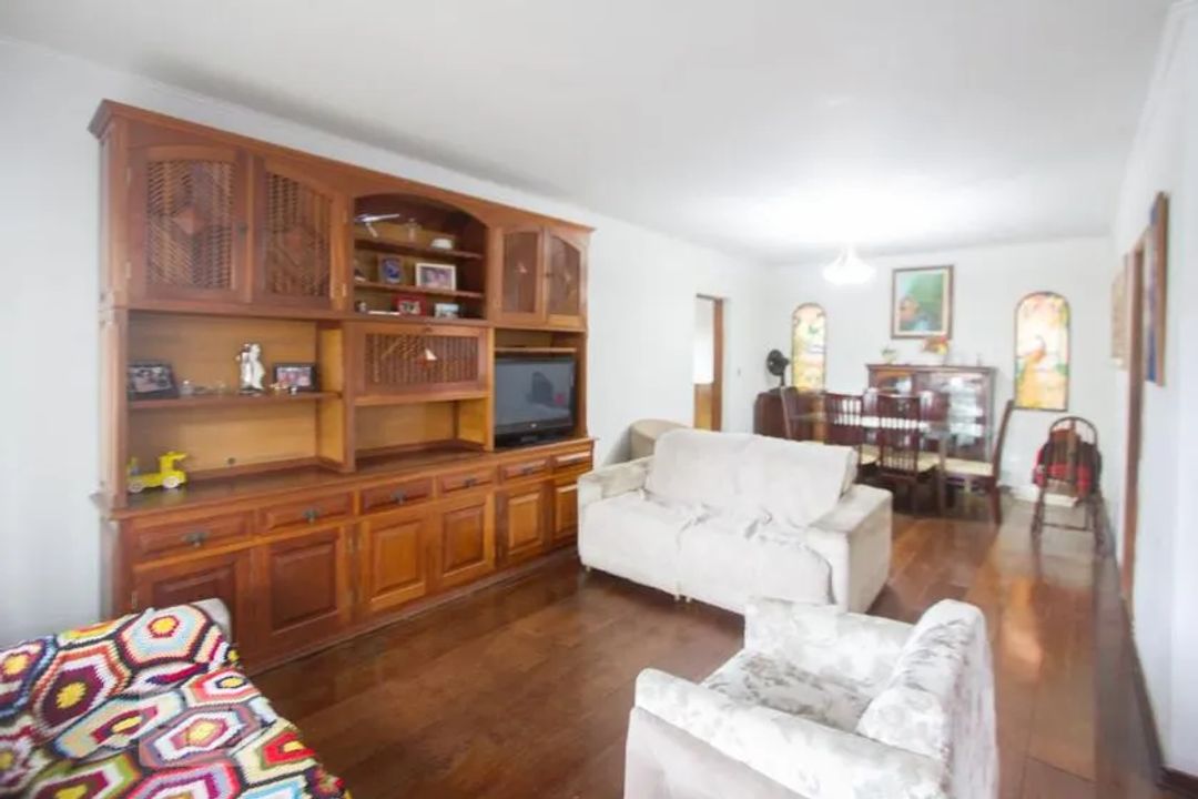 Casa com 5 quartos, 400 m² em Parque Colonial, São Paulo - ZAP Imóveis