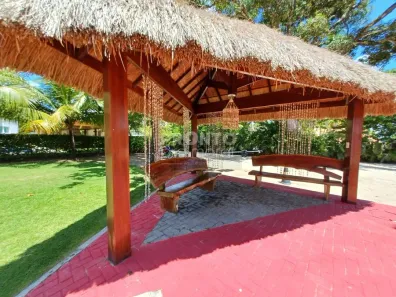 Casas de Condomínio com pátio/estacionamento à venda - Rua Setenta e Um ...